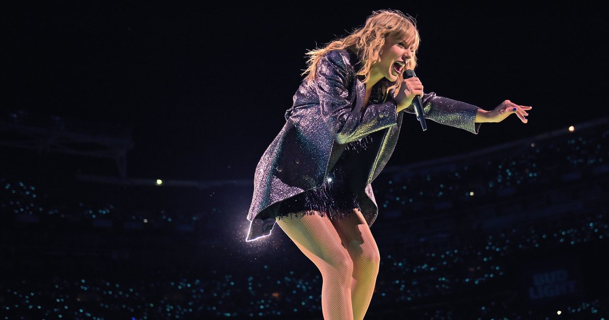 Taylor Swift: Three Word Song Match Quiz - By georgia_97