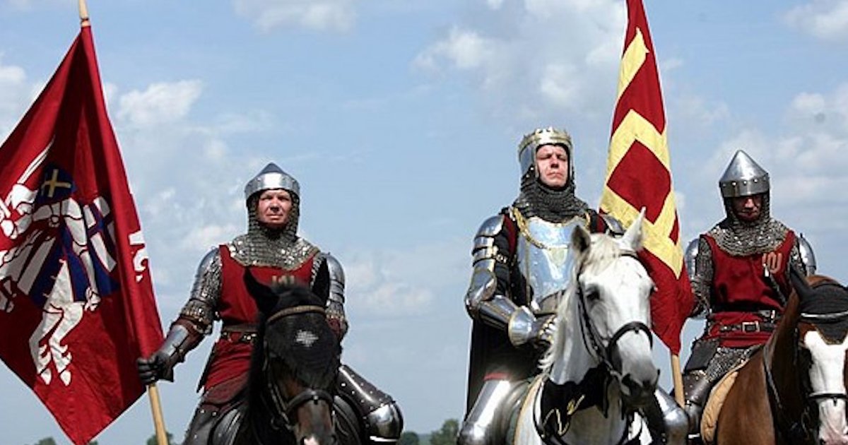 Interesting Trivia: Knights Quiz - By apiracini