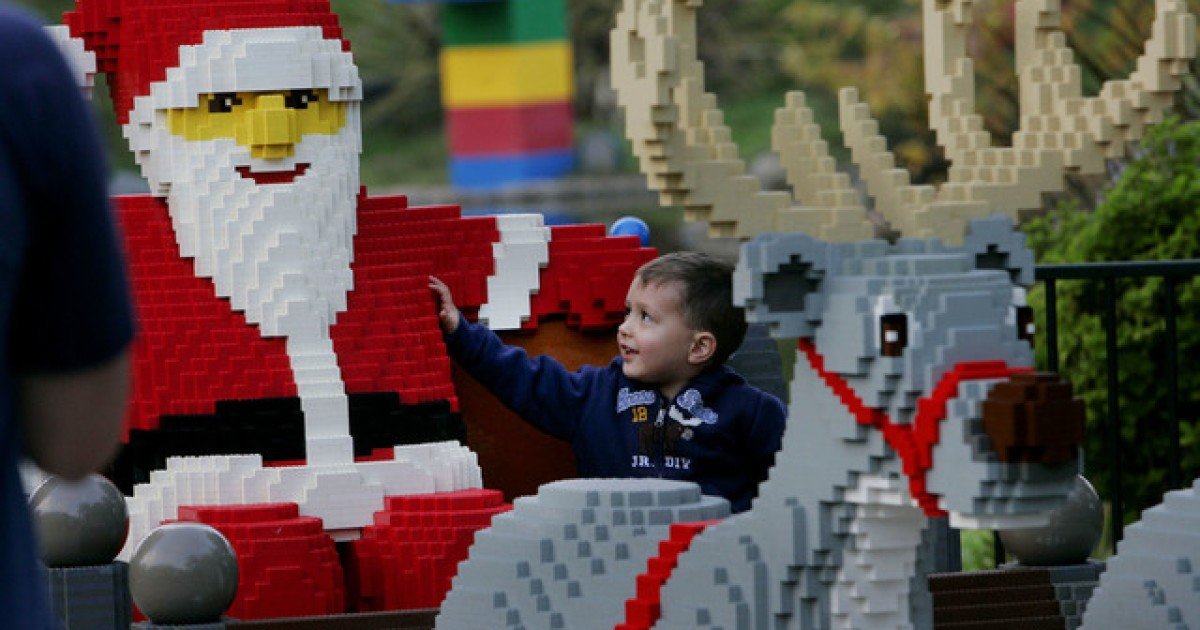 Lego Christmas Characters Quiz