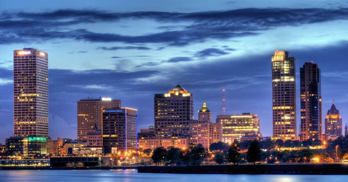 Aerial Landmarks of Milwaukee, Wisconsin Quiz - By Acntx