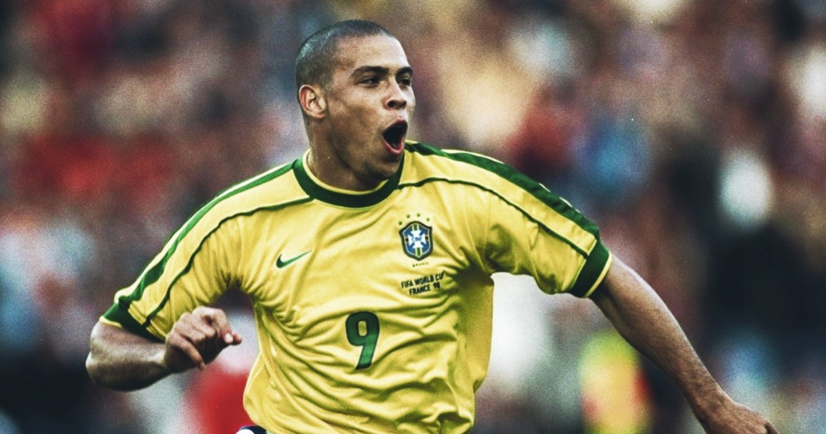 #6 Random Football Legends Slideshow Quiz - By JCW10