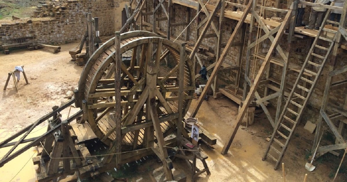 Traditional Professions by Tools and Workplaces Quiz - By CaiustheTall