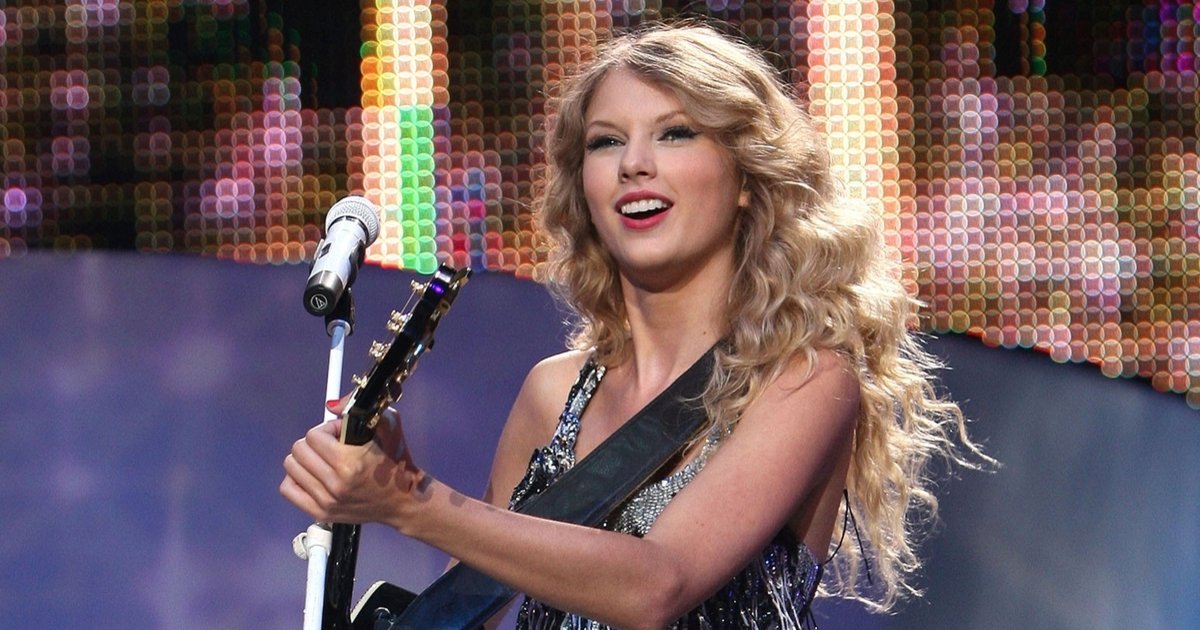 Figure Out the Lyrics - Taylor Swift XXXII Quiz - By Shadow8304