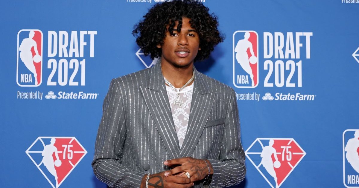 NBA Draft Day Suits II Quiz - By hazelnuts