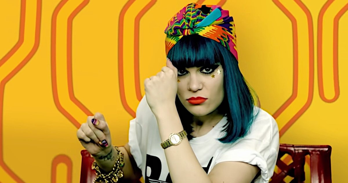 Music Videos - Comic Book Character Song Titles Quiz - By Librarysquirrel