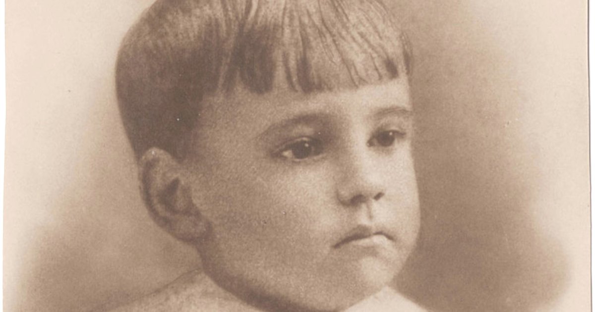 Before They Were Famous: Authors Edition Quiz - By lexmith