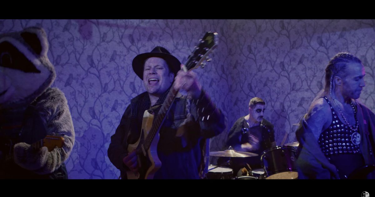 Fall Out Boy 'Love From The Other Side' Lyrics Quiz - By Natasha_Barton