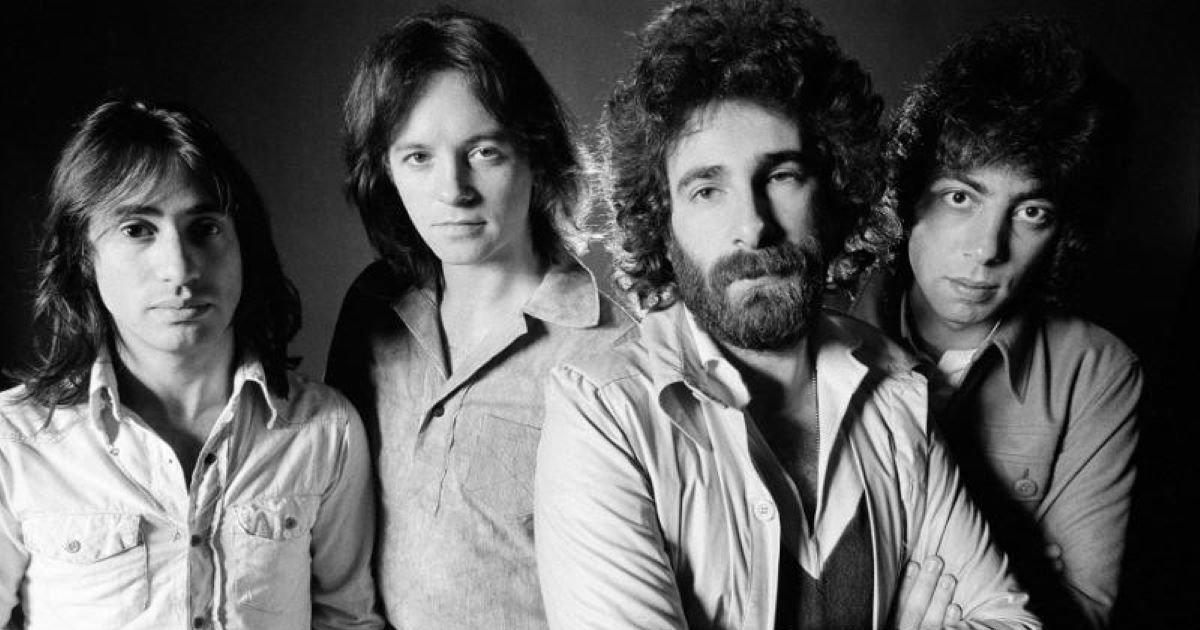 Missing Word: 1 week 70s UK #1s Part 1 Quiz - By Spikeypikey