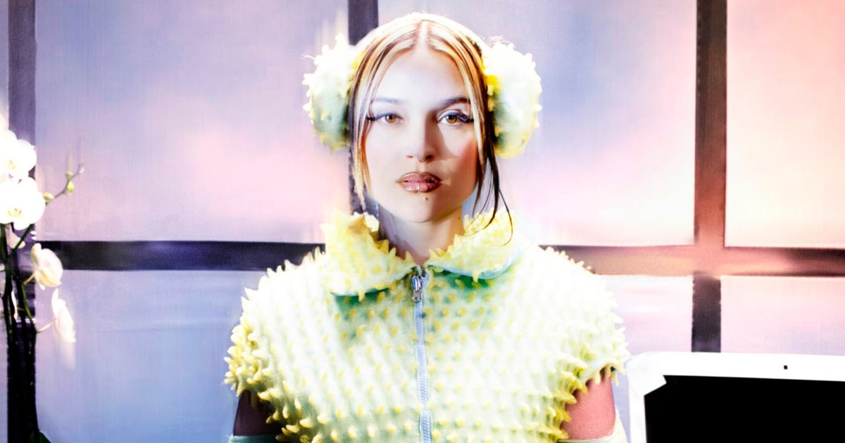 Lolo Zouaï Songs Quiz - By littleberry