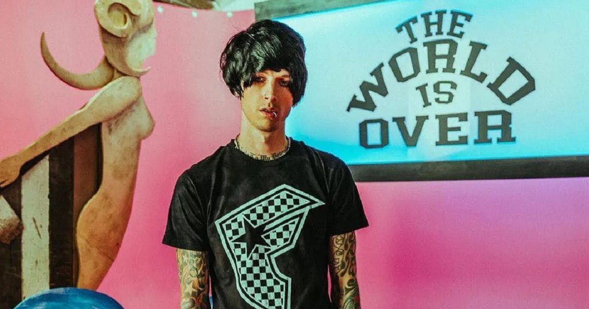 Emo Pop Punk 2001 2008 Quiz By Ajjr8 emo-pop-punk-2001-2008-quiz-by-ajjr8
