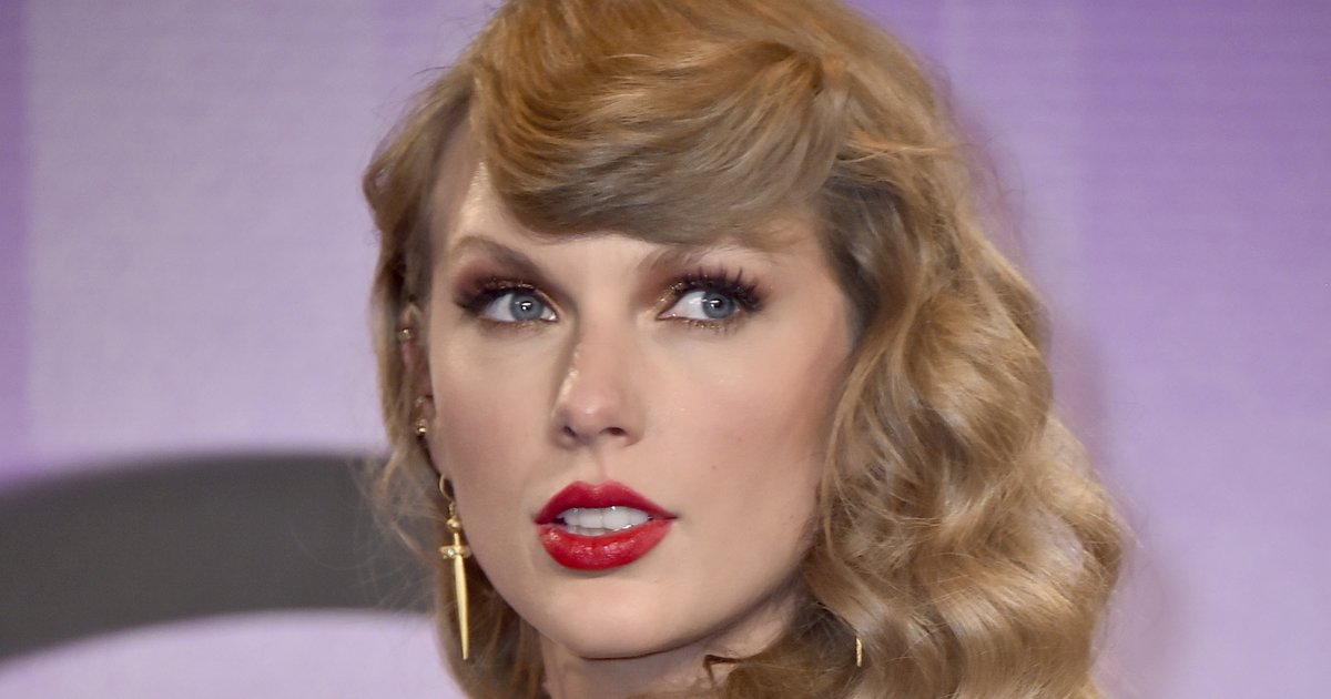 Figure out the lyrics taylor swift 15 Quiz - By agustt2