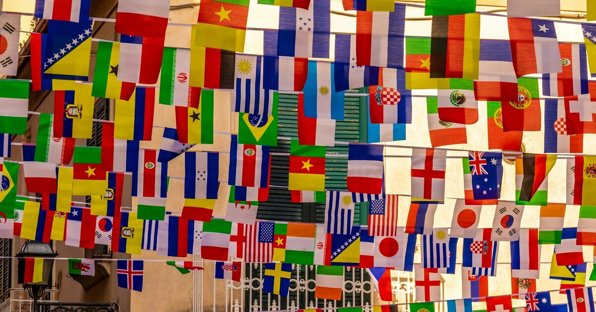 Outside the Box Blitz: Flags VI Quiz