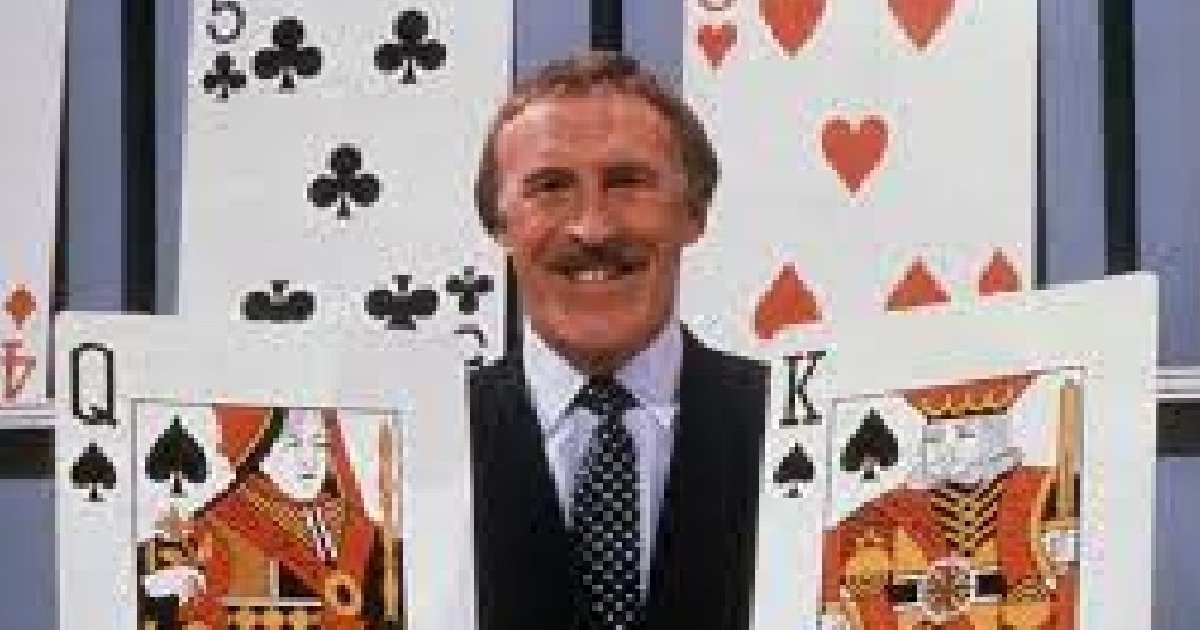 Play Your Cards Right: Video Game Sales Quiz - By cassie_ann