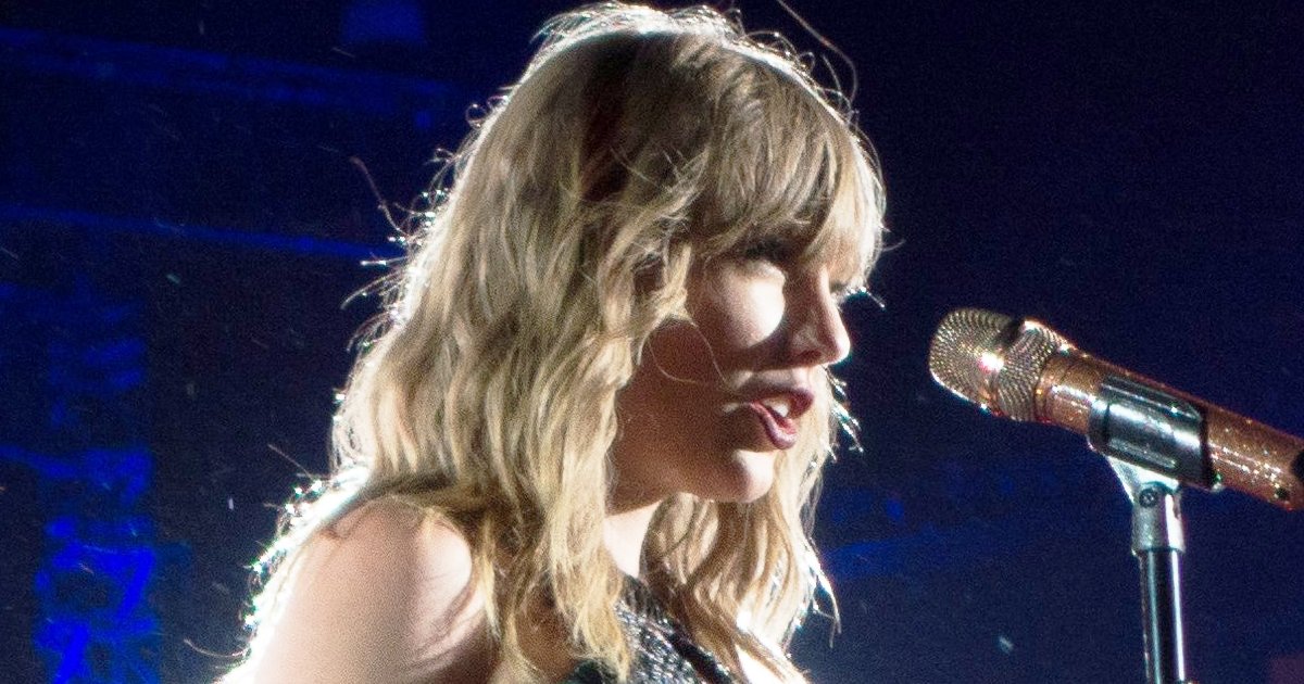 Guess the Taylor Swift Song By the Lyrics Quiz - By bayleigh409