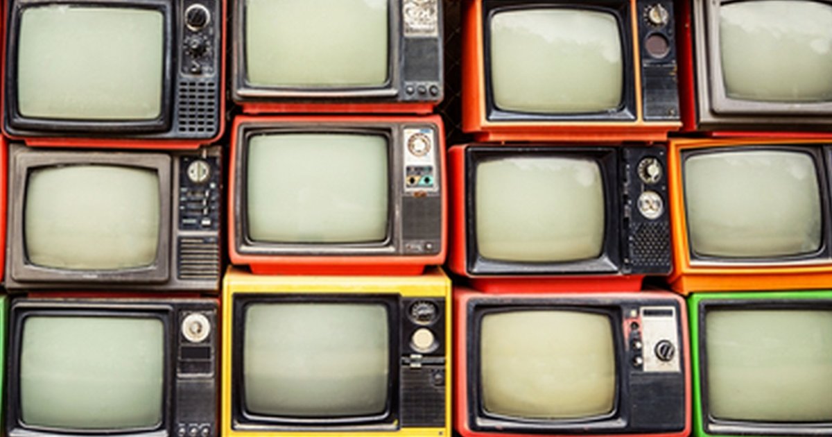 Sorting Squares: Sit-Com 5 Families Part II Quiz - By garolo