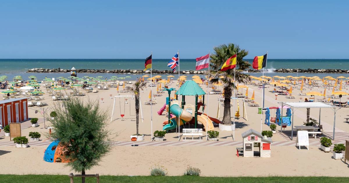 Find the movie in THE BEACH Quiz - By mucciniale