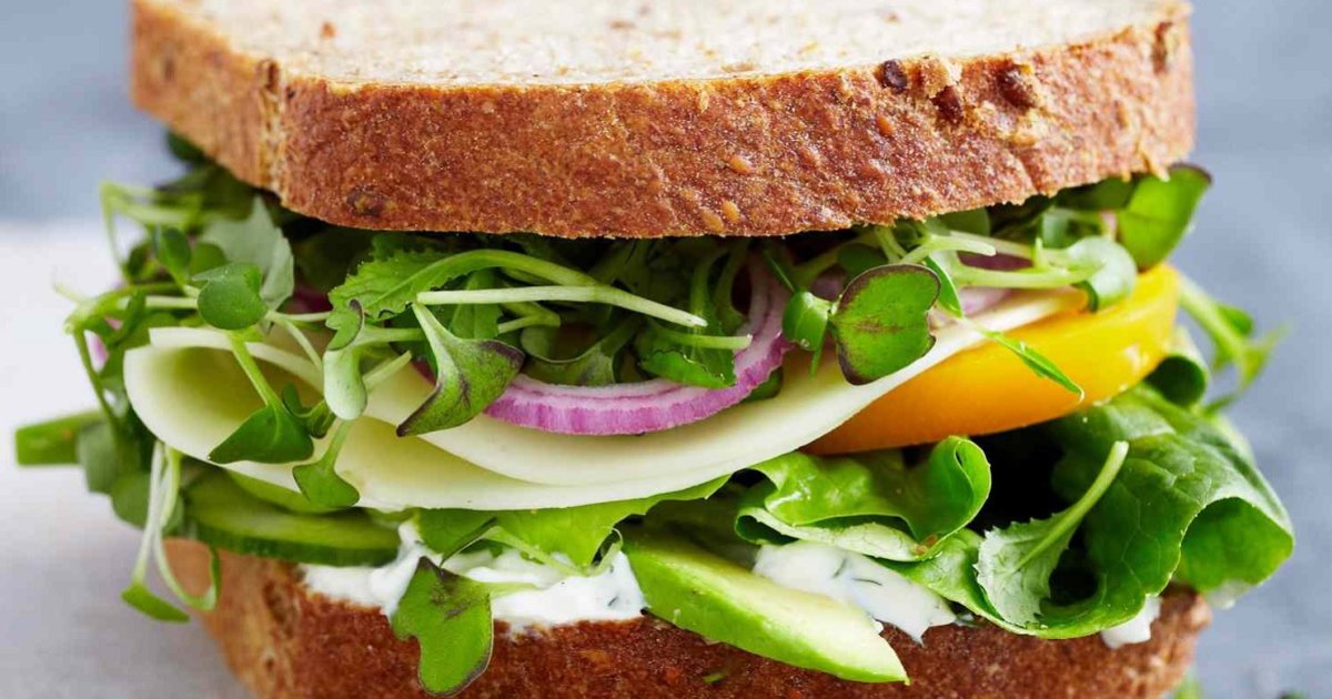 10-Letter Word Sandwich Quiz - By metashades