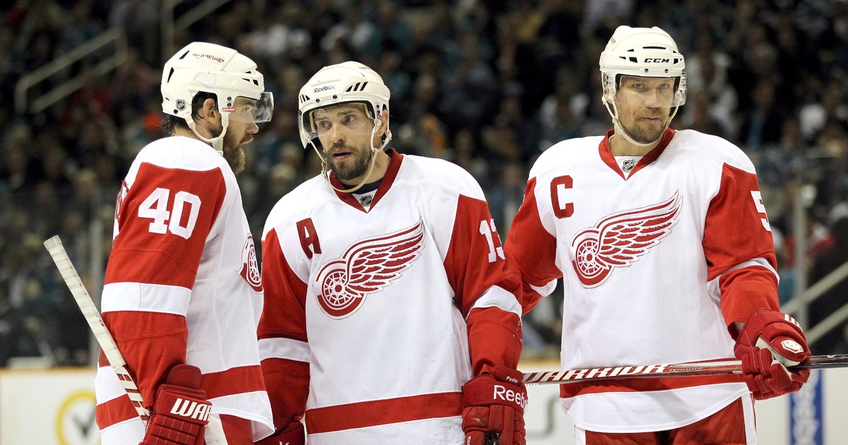 Picture Click: Red Wings Captains Quiz - By joenerone