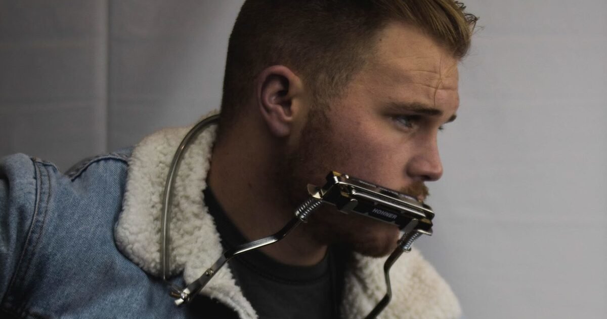 Zach Bryan - Blue Quiz - By maddoxleite