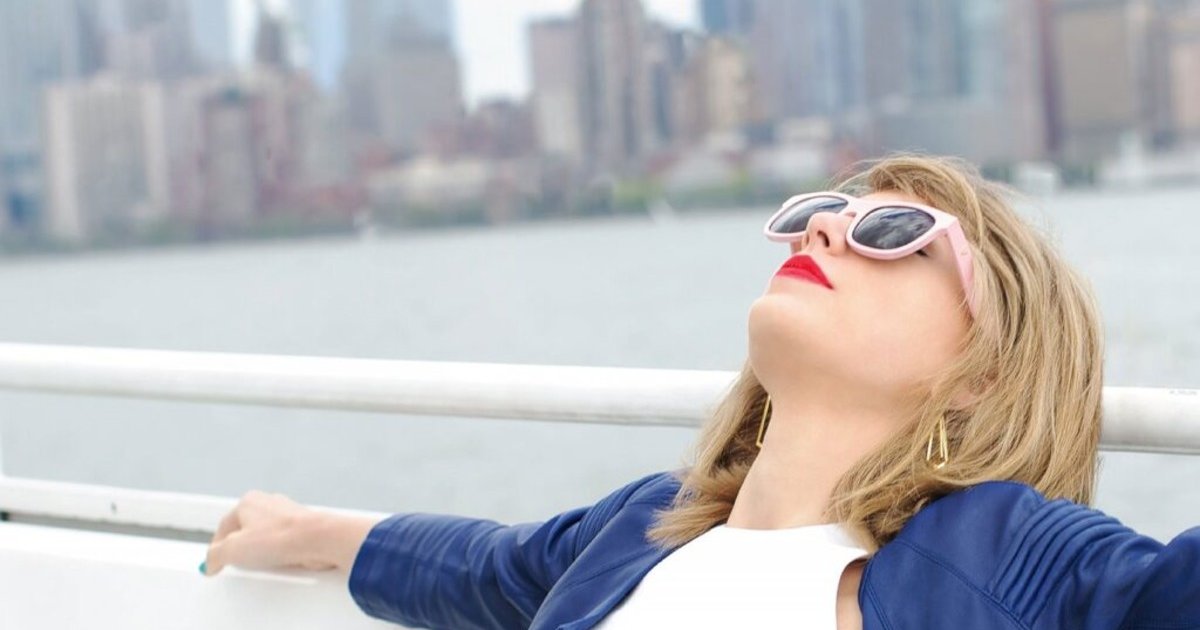 Taylor Swift Lyrics: Towns & Cities (1989, Rep, Lover) Quiz - By tiatamago