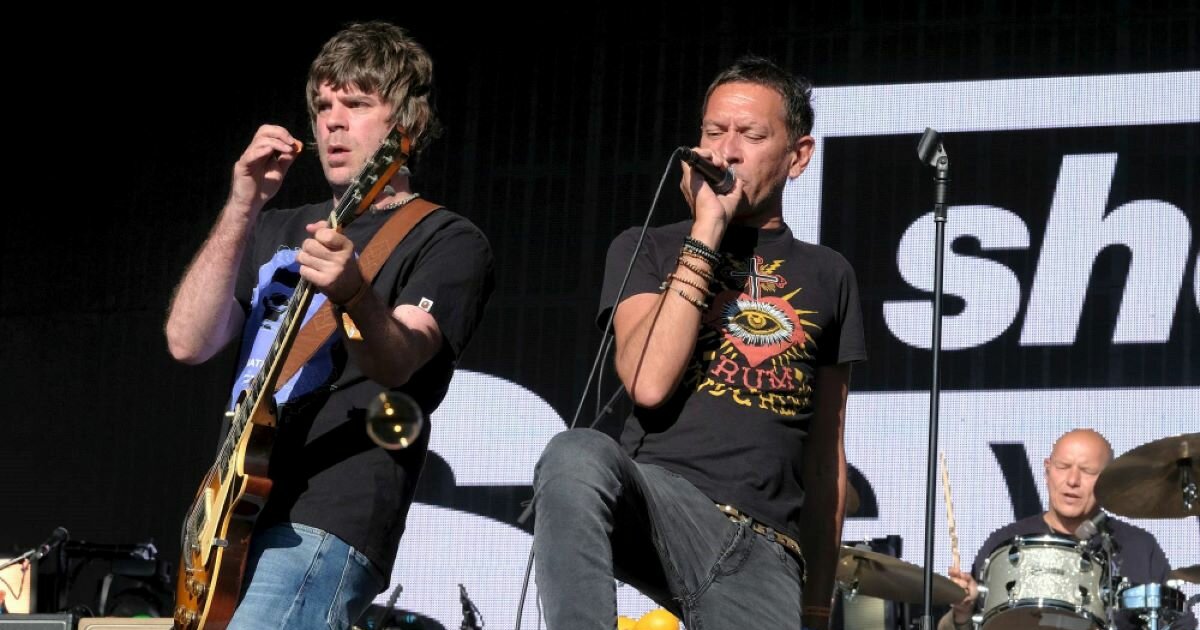 Shed Seven by any 3 letters Quiz - By thebail