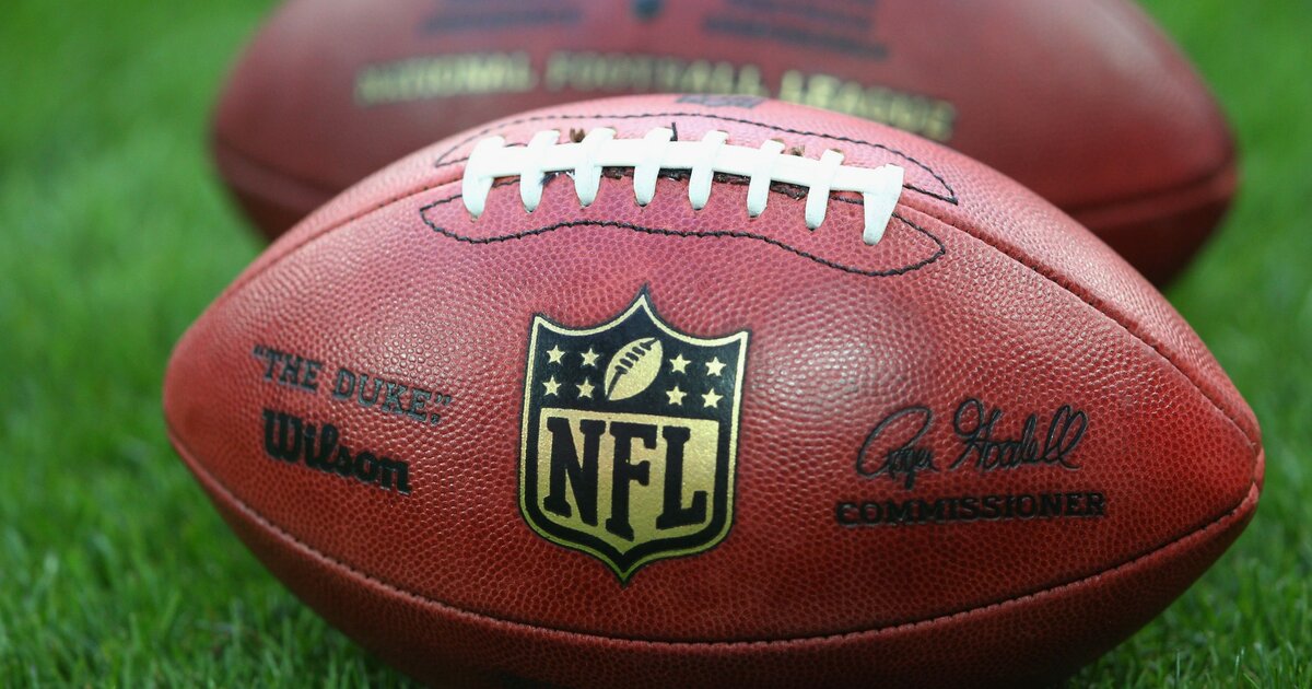 NFL Logo Color Minefield: Red Quiz - By misterbeedo