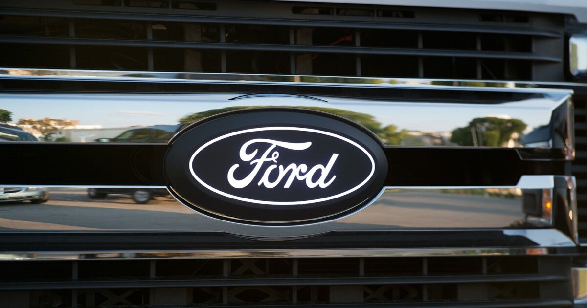 Order It: Ford Through the Years Quiz - By Cutthroat