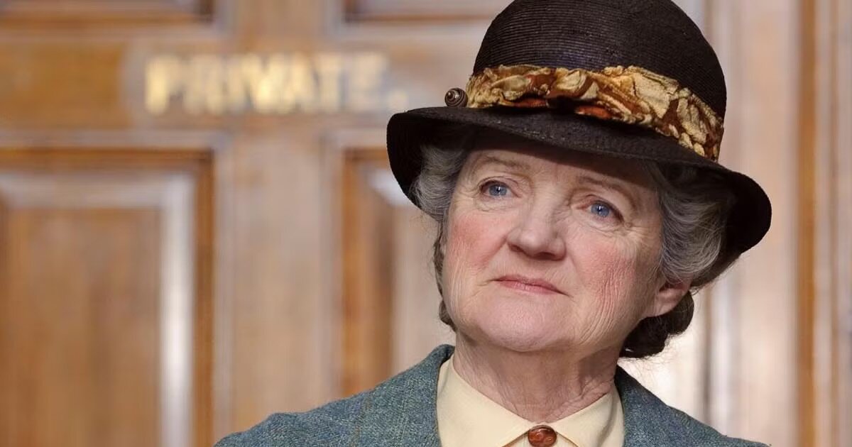 US to UK Titles: Agatha Christie II Quiz - By sydneybarragan