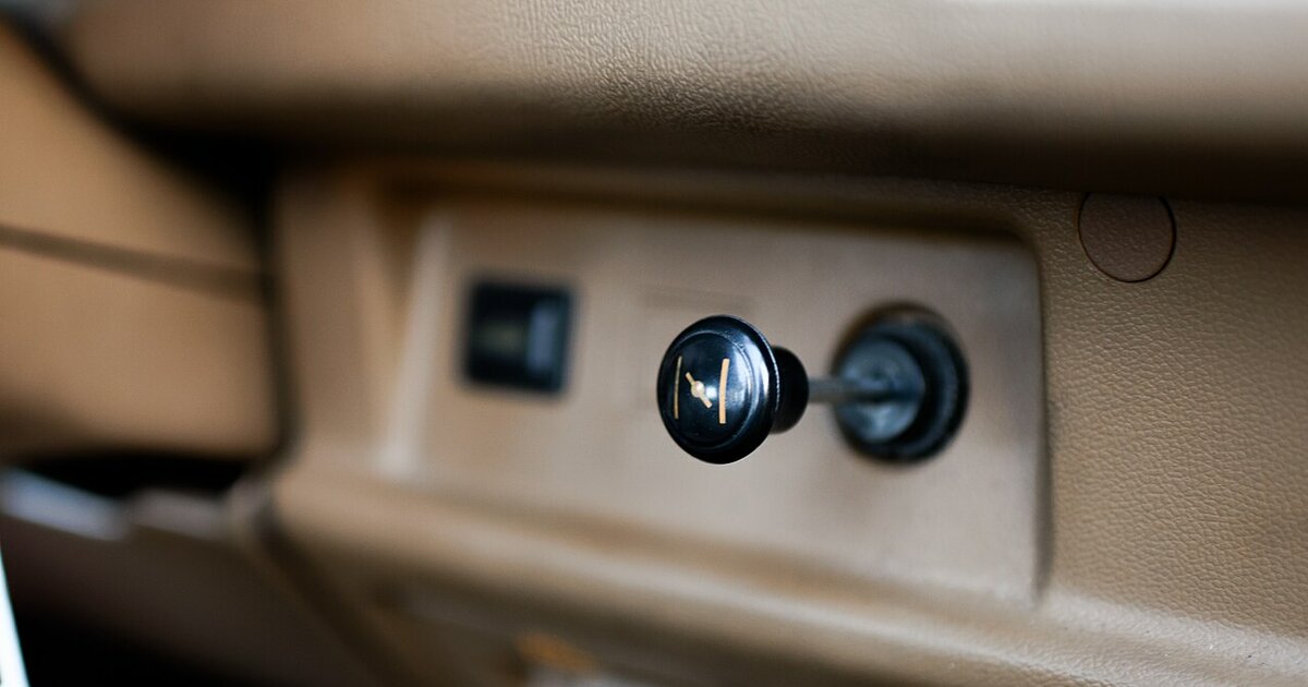 Did Cars REALLY Have These Things? The Older Days! Quiz - By levgo