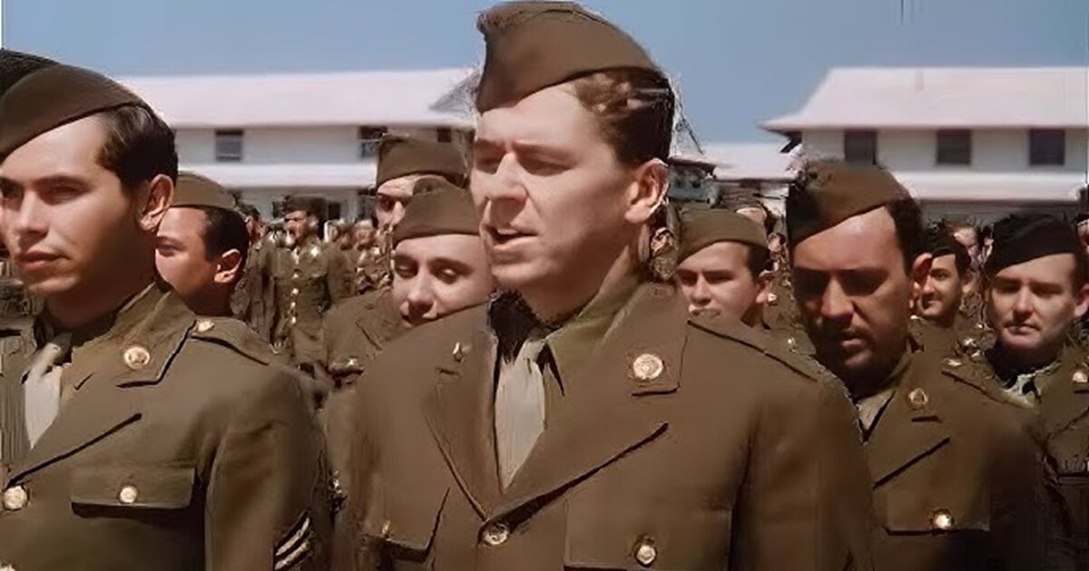 Word Hunt: Songs from This Is the Army Quiz - By kjeverhart