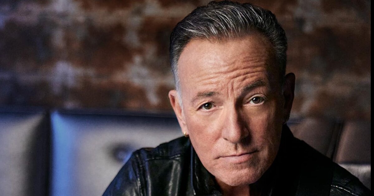 Order Up: Bruce Springsteen Studio Albums Quiz - By roger4