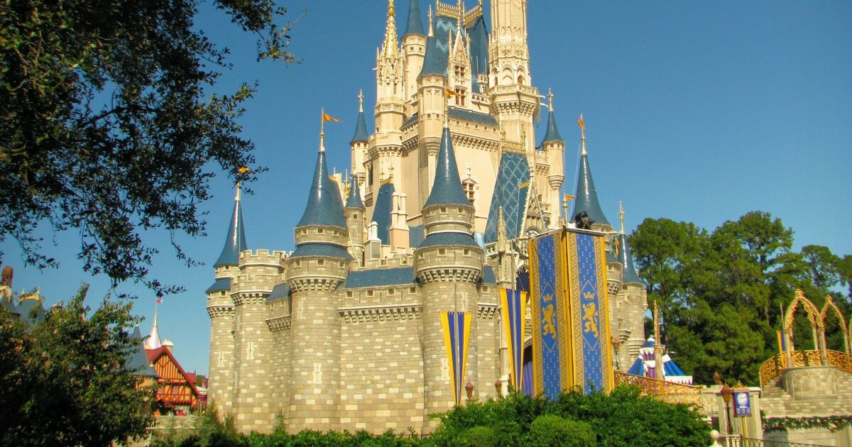 Disney World Attraction by Iconic Line Quiz - By Gemini