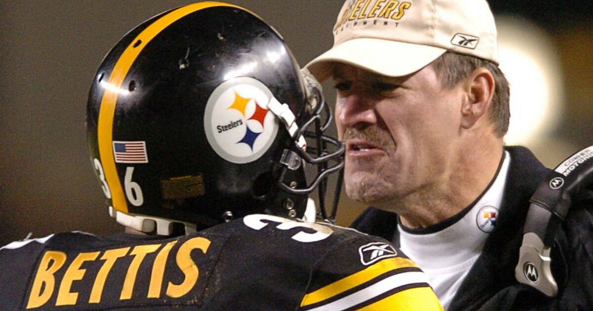 NFL Coach of the Year Winners (1990s) Quiz - By jjmorales