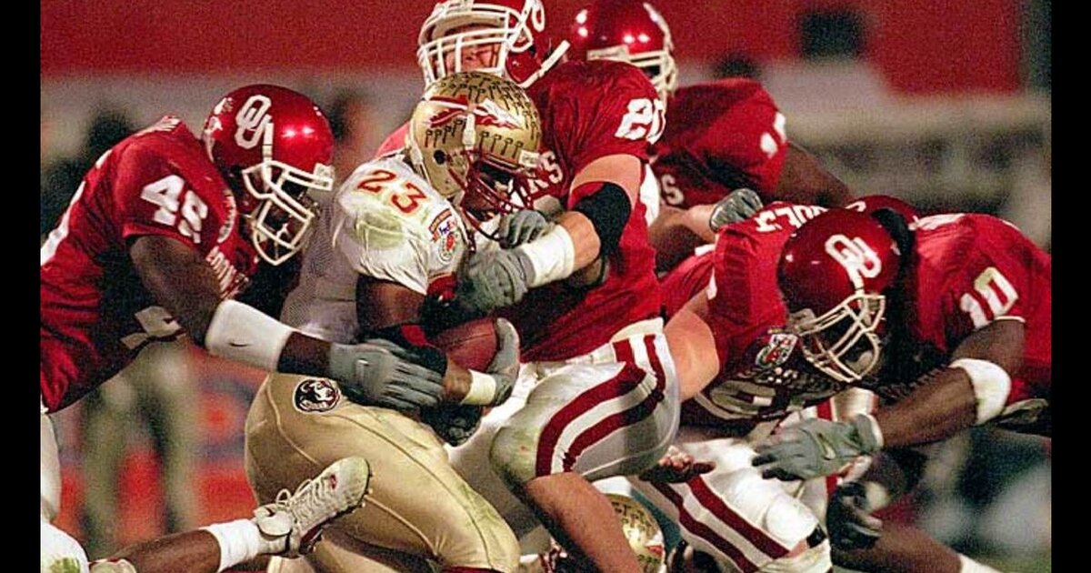 Top 25 College Football Teams of 2000 Quiz - By mpolzkill
