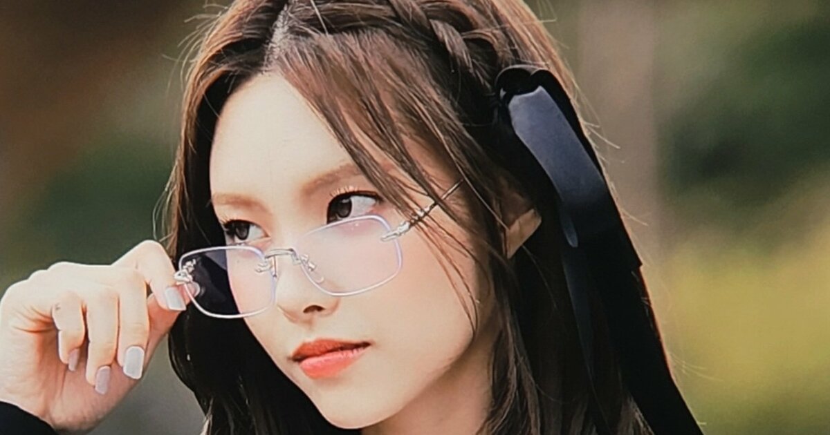 Illit title track match Quiz - By tchhairband_7