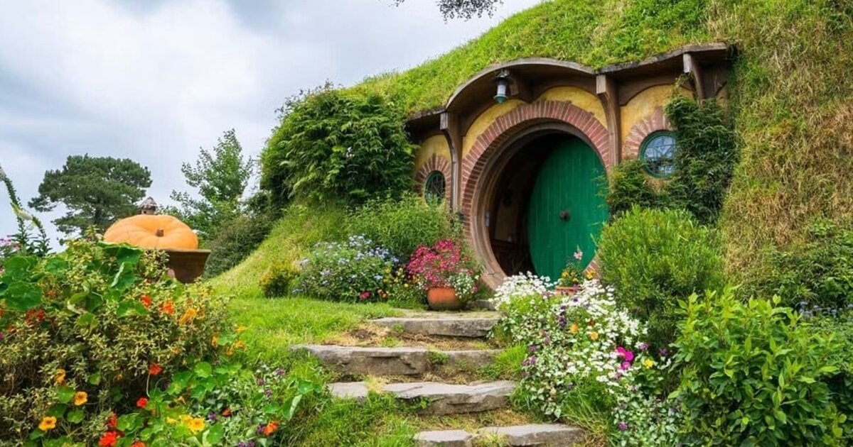 Word Hunt: The Hobbit Opening Quiz