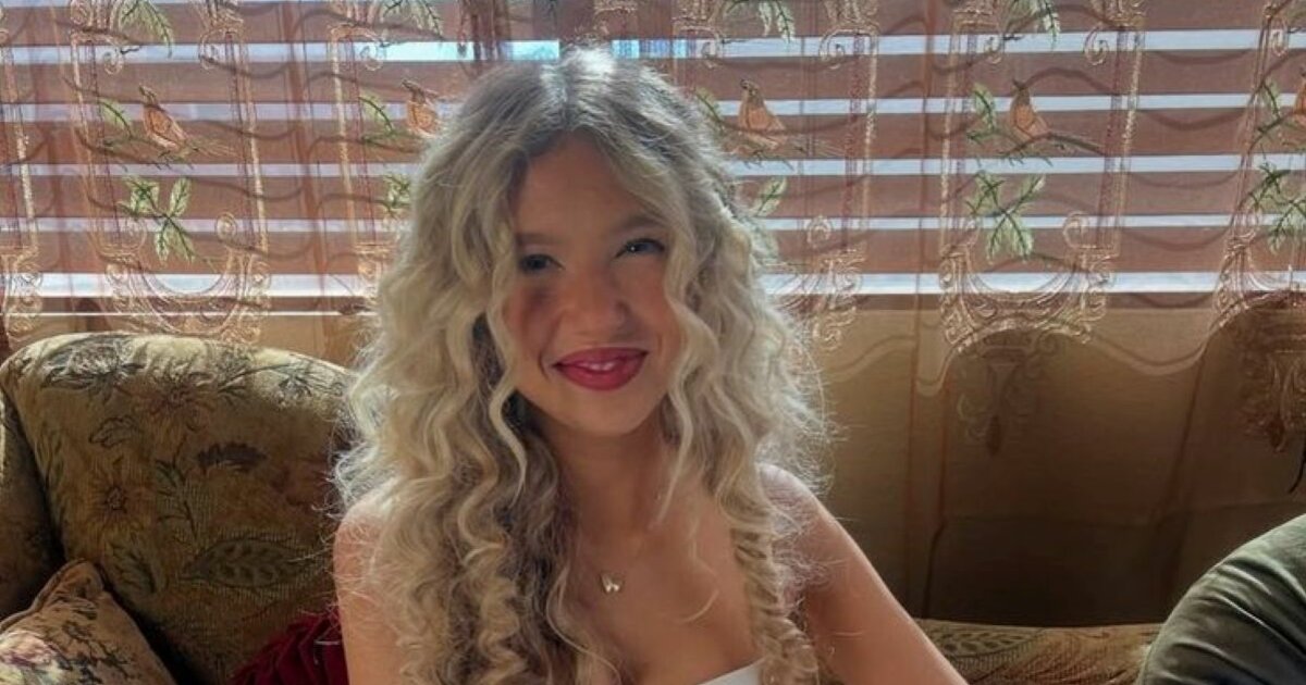 Kyra Fields ' I Break Pretty Things' lyrics Quiz - By sabrina_liv