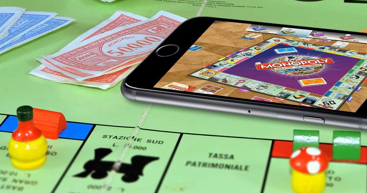 Board Game by Mobile Game Quiz - By Whatisausername