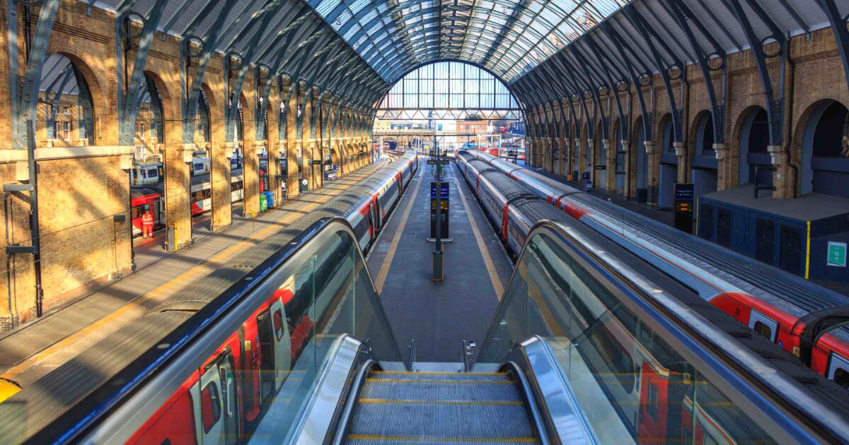 Word Ladder: A Railway Station Quiz - By ICanGuessItLol