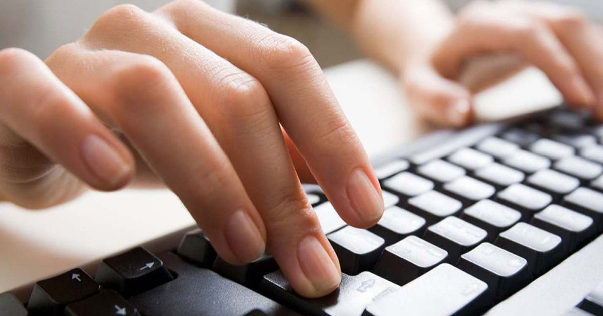 Typing Challenge: 100 'C' Words Quiz