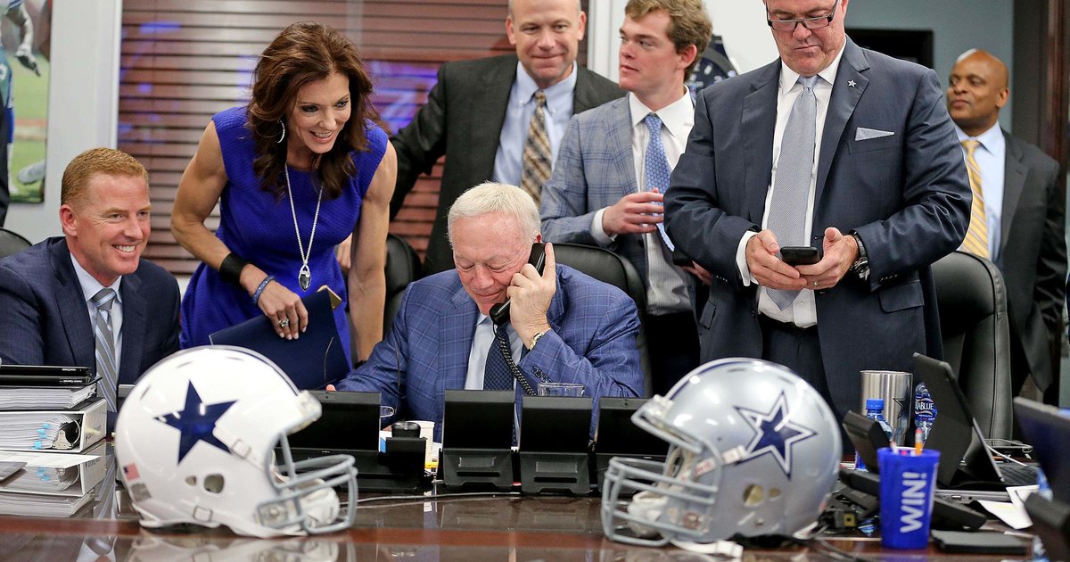 Dallas Cowboys Drafts Quiz Playlist - By gocowboys